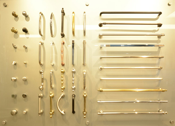 What are your hardware types? - L&L Glass